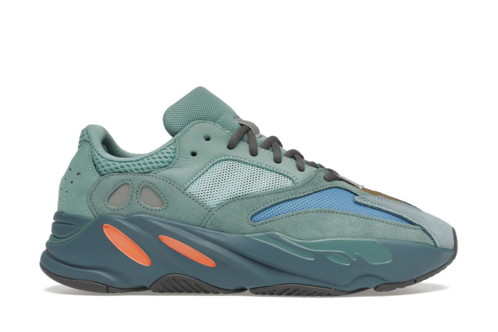 YZY 700 Faded Azure – Universe Kickz