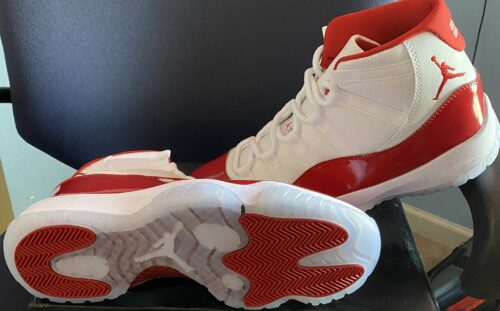 Jordan 11 Retro Cherry – Universe Kickz