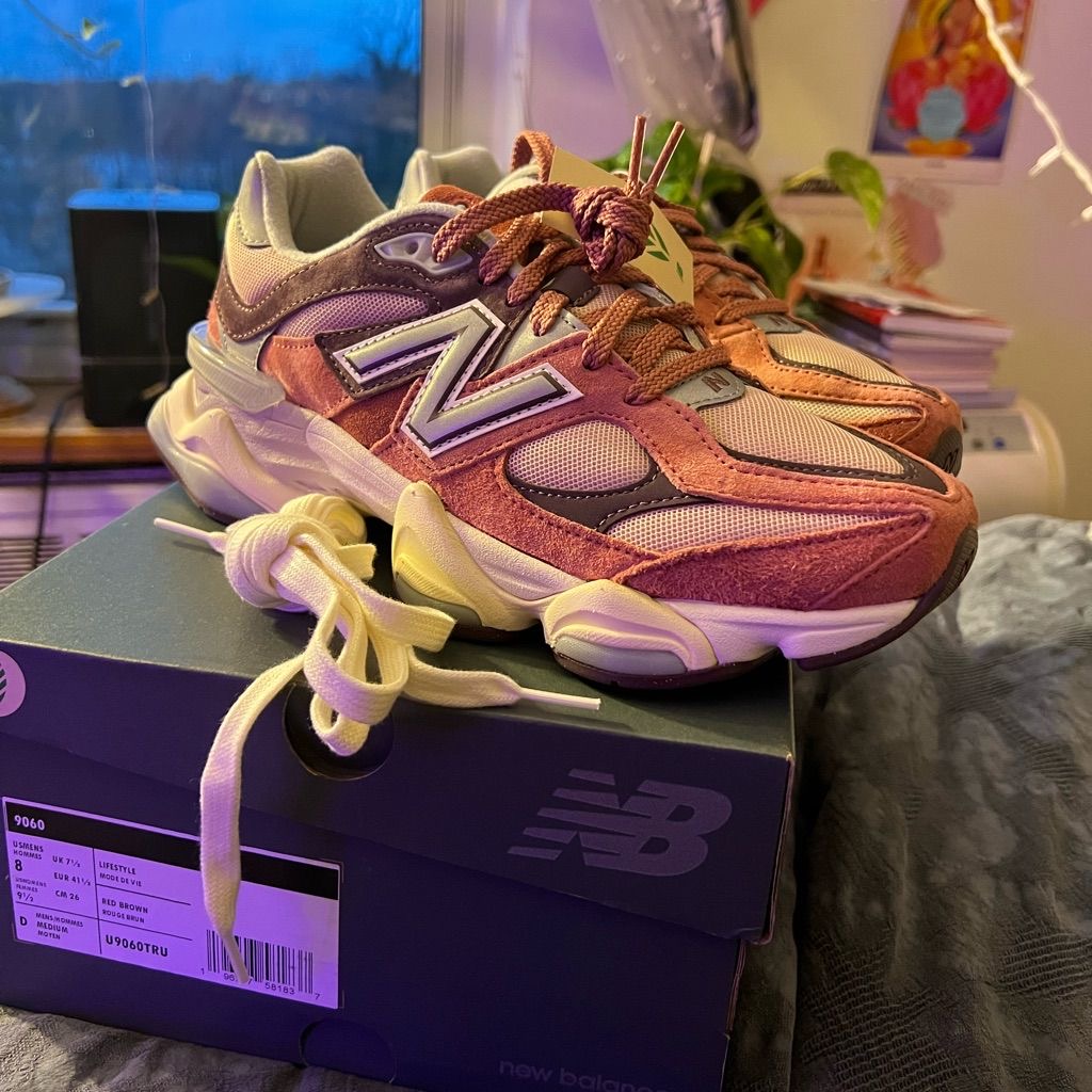 New Balance 9060 Cherry Blossom – Universe Kickz
