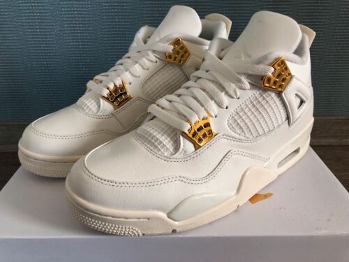 Jordan 4 Retro Metallic Gold – Universe Kickz